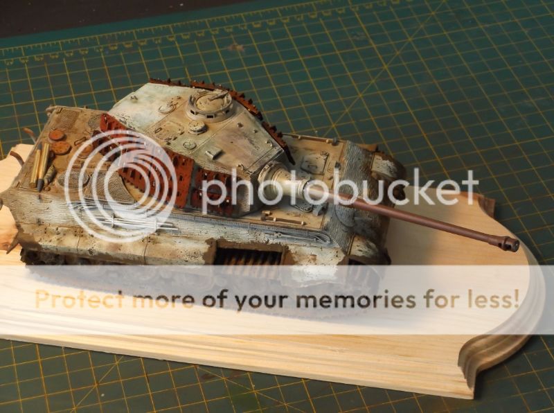 1/35 Dragon King Tiger, Hungary 1945 - International Scale Modeller